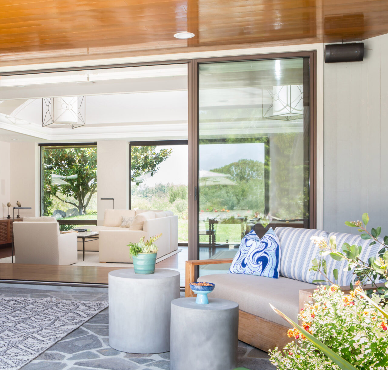 Top 5 Simple Steps for a Spring Home Refresh – LORI DENNIS