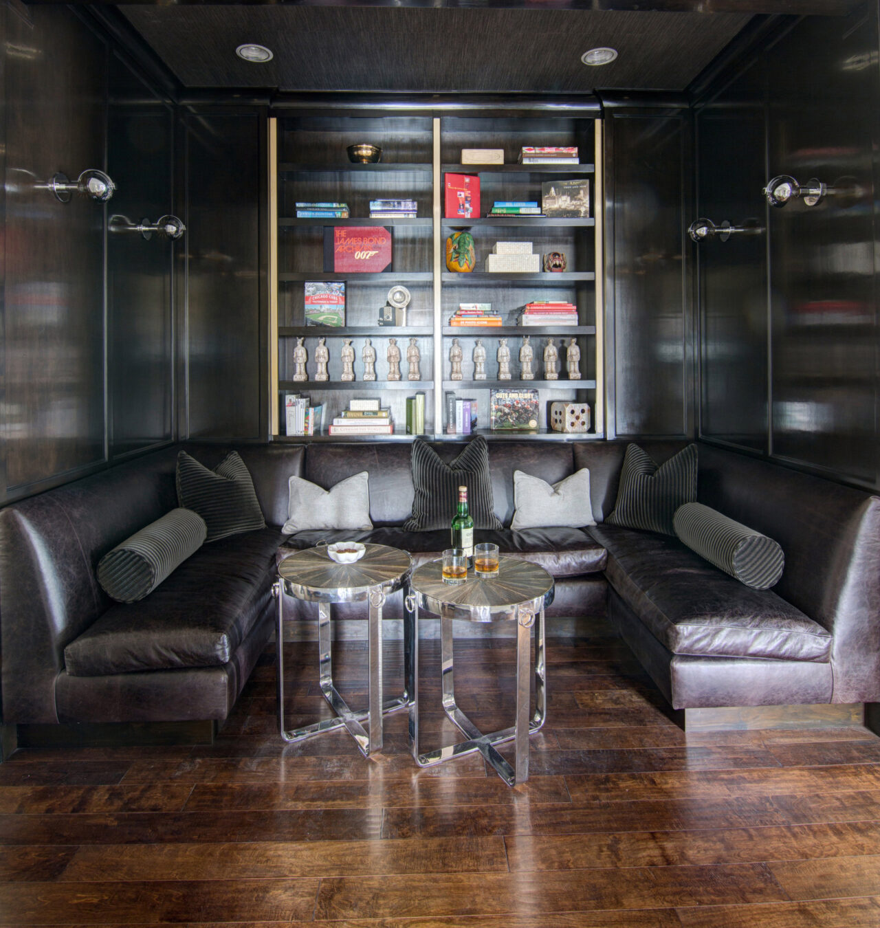 Masculine Interior Design For the Newly Single Man – LORI DENNIS